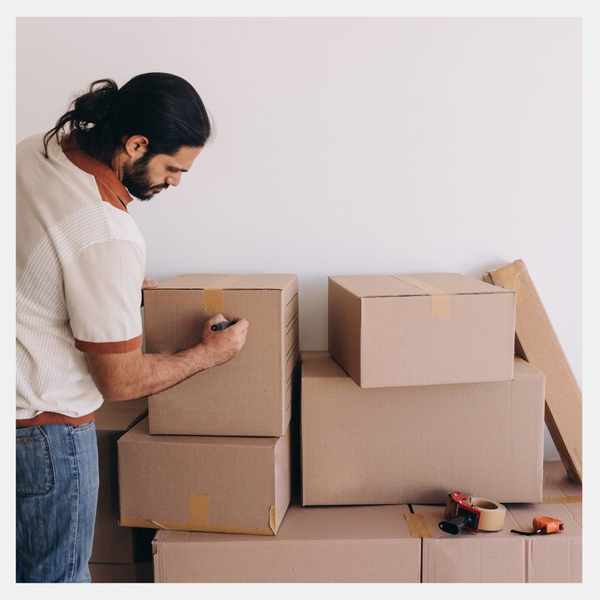 A Guide to Organizing Your Storage Unit for Easy Access - Learn - Safeguard Mini Storage